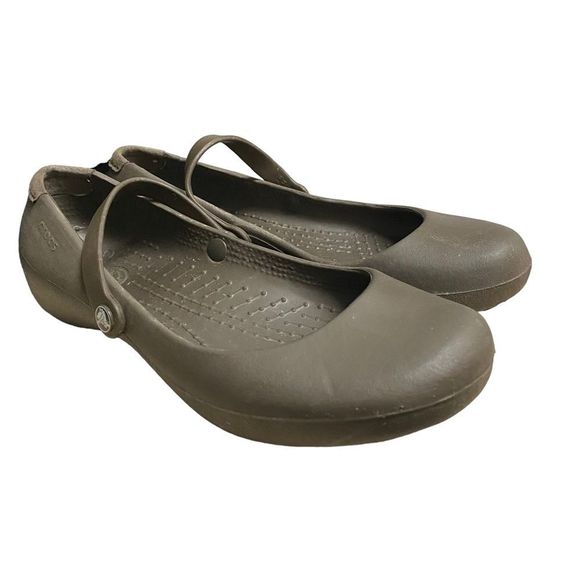 CROCS | Shoes | Crocswomens Comfort Loafers Shoes Size 6 Rubber Brown ...